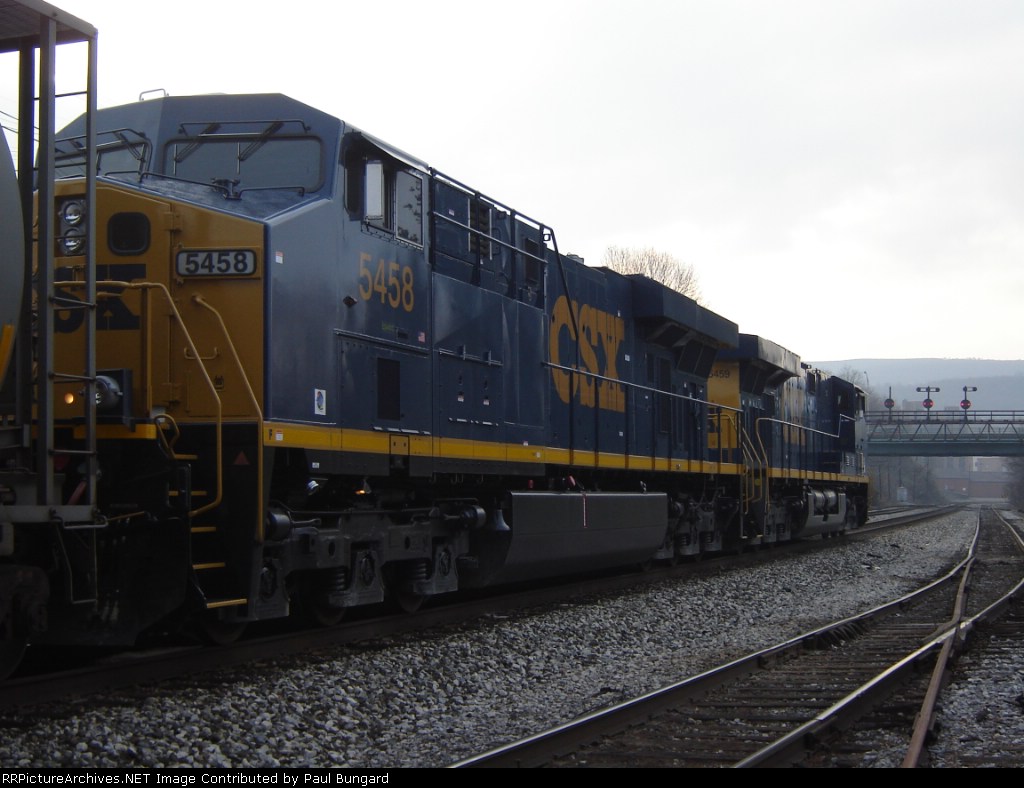 CSX 5458 ES44DC CSX 5459 ES44DC April 10, 2007